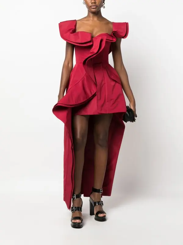 alexander mcqueen deconstructed corset dress Alexander McQueen: Alexander McQueen's Special Focus On The Corsetry In Its  Spring-Summer 2021 Collection