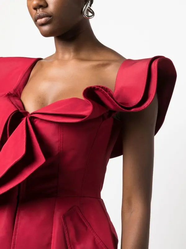 alexander mcqueen deconstructed corset dress Alexander McQueen: Alexander McQueen's Special Focus On The Corsetry In Its  Spring-Summer 2021 Collection