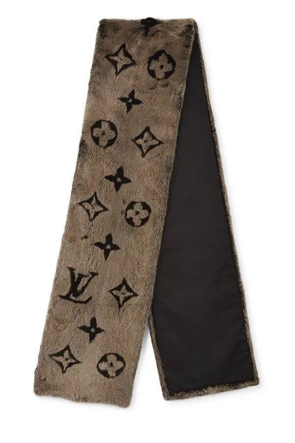 LOUIS VUITTON Monogram Mink Muffler