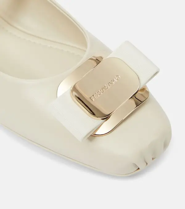 FERRAGAMO Zina Leather Ballet Flats - White