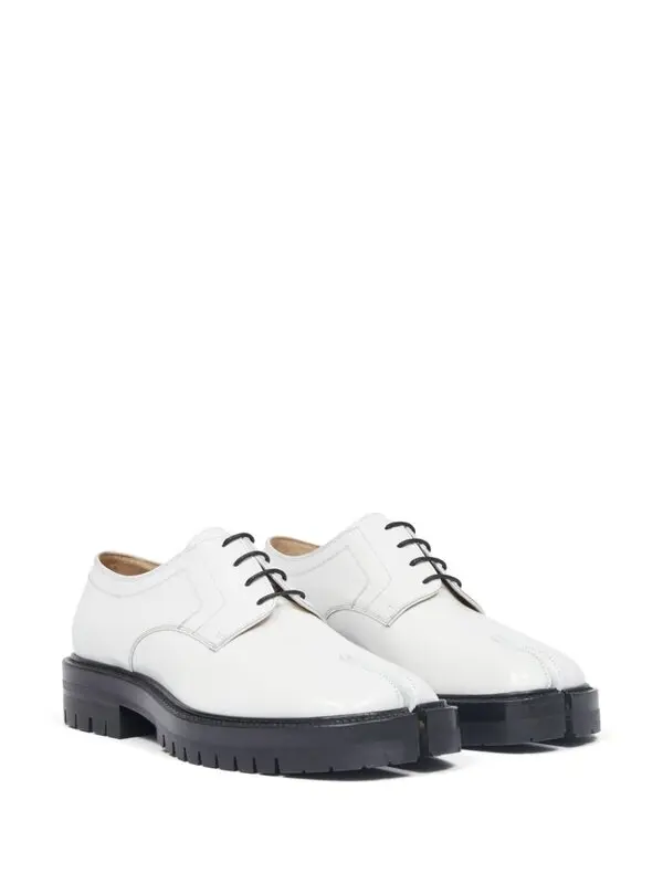MAISON MARGIELA Tabi Lace-up Derby Shoes - White