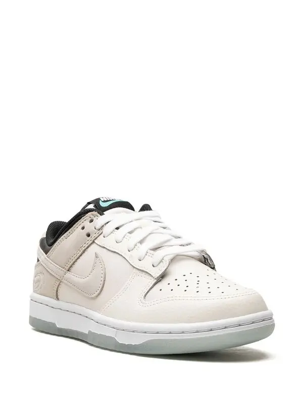 Nike Dunk Low Supersonic Sneakers