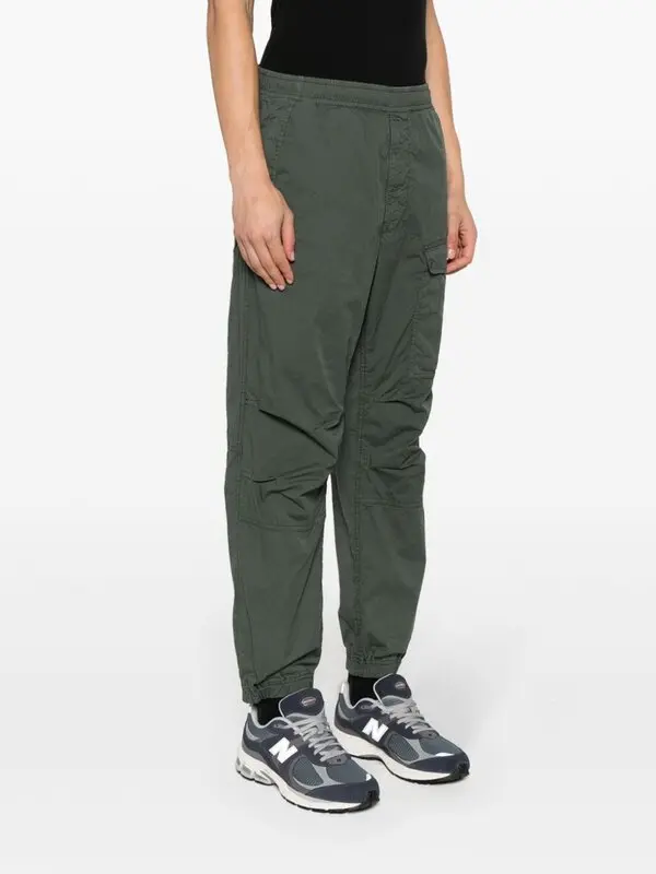 Stone Island Compass-badge Tapered-leg Trousers - Green