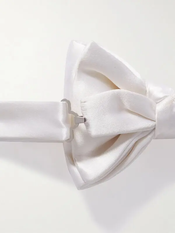TOM FORD Pre-tied Silk-satin Bow Tie - White
