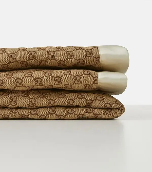 Gucci Gg Quilted Blanket