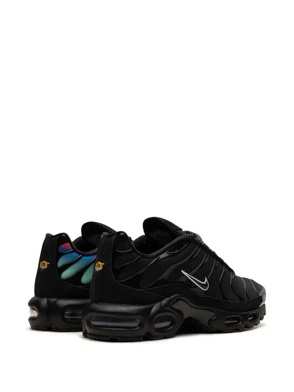 Nike Air Max Plus Sneakers