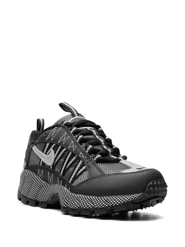 Nike Air Humara Sneakers