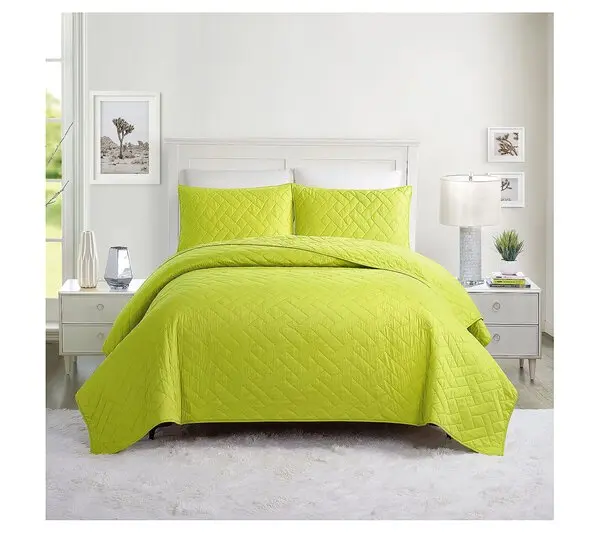 Trina Turk Dream Weaver Green King Coverlet Set - One-color