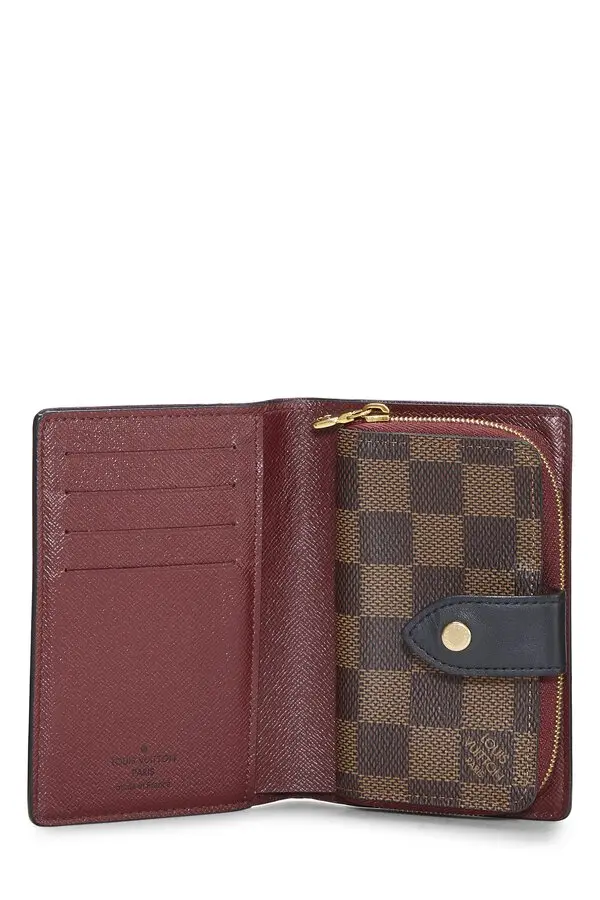 LOUIS VUITTON Damier Ebene Juliette Wallet - Brown