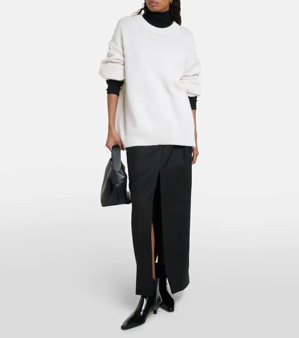 TOTEME The Slim Leather Ankle Boots