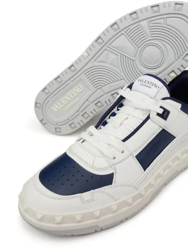 Valentino Garavani Freedots Sneakers - White
