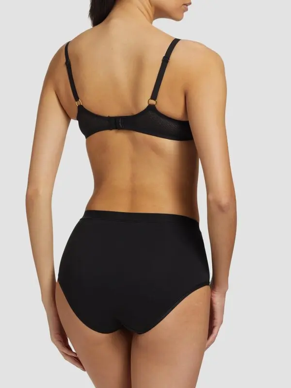Chantelle Plunging Lace T-shirt Bra