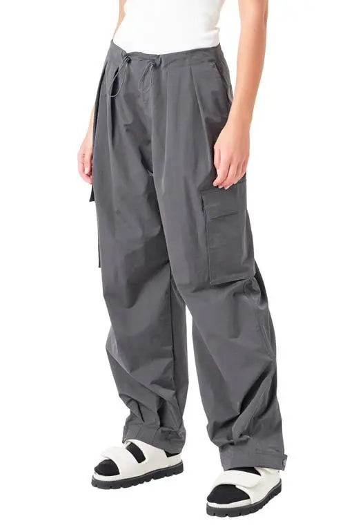 GREY LAB Pleated Low Rise Cargo Pants - Grey