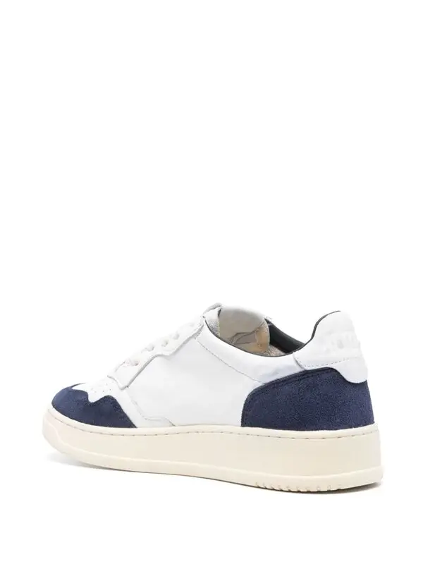 AUTRY Medalist Lace-up Sneakers - White