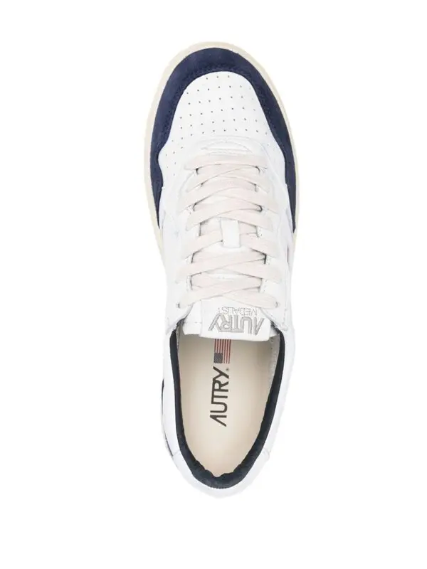 AUTRY Medalist Lace-up Sneakers - White