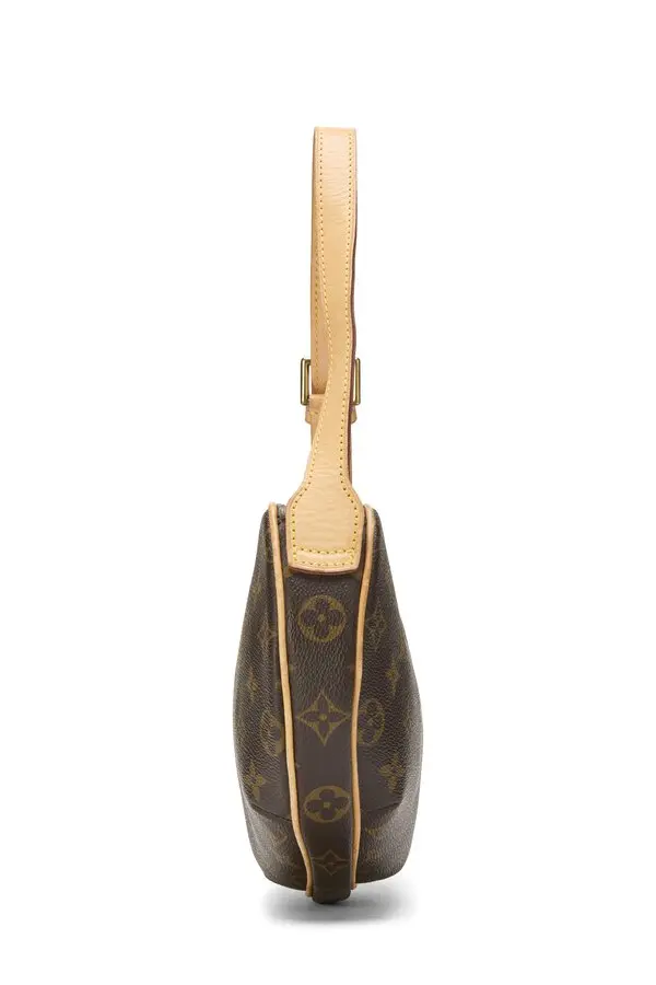 LOUIS VUITTON Monogram Canvas Croissant