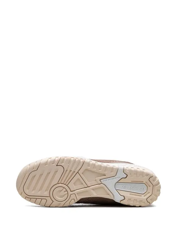 NEW BALANCE 550 Sneakers - Brown