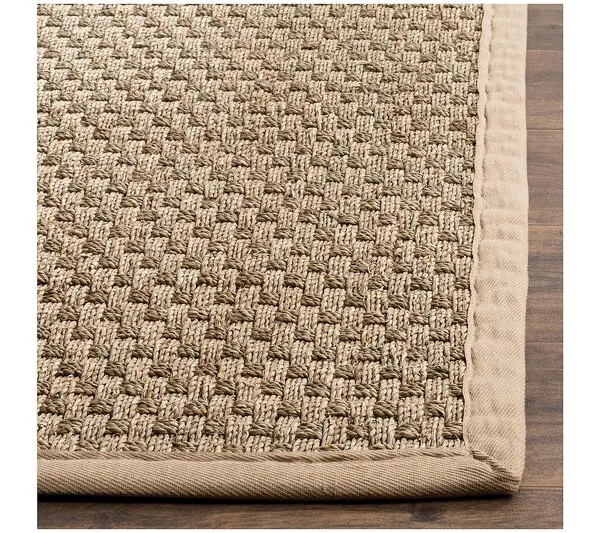 SAFAVIEH Natural Fiber 114 Series 4' X 6' Rug - One-color