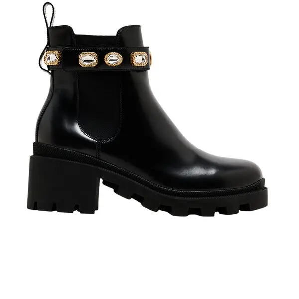 Gucci Leather Ankle Boot With Belt