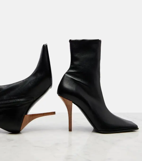 Alaïa Leather Ankle Boots - Black