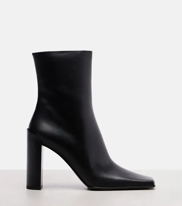 Alaïa Leather Ankle Boots - Black
