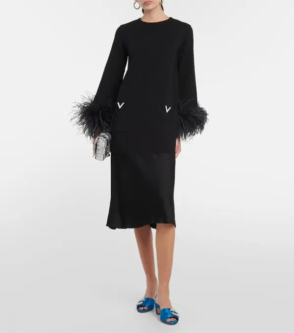 Manolo Blahnik Prinap 50 Embellished Mules