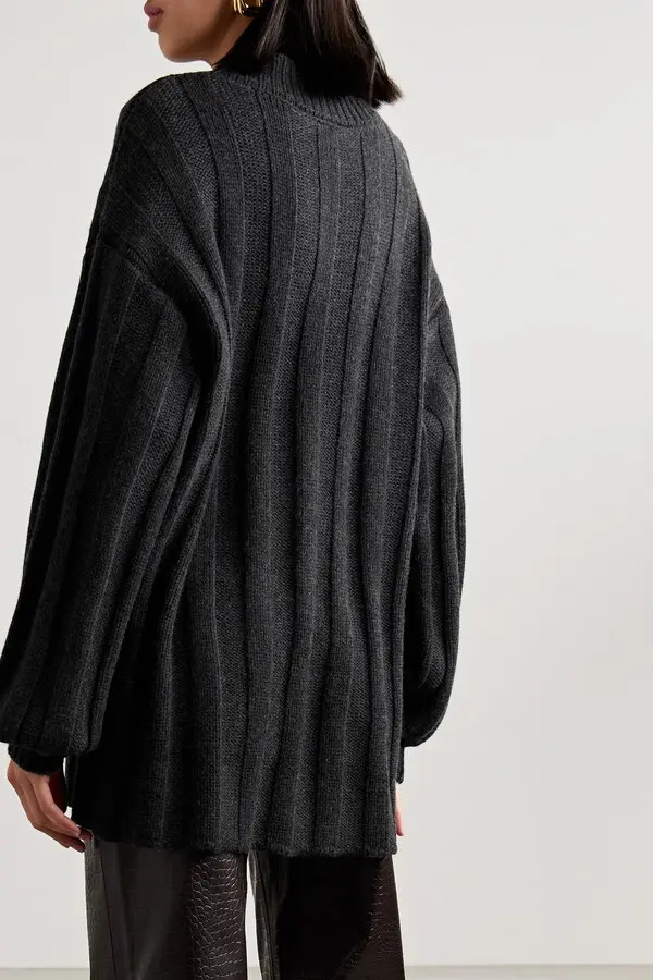 INTERIOR The Drew Oversized Ribbed Cashmere Sweater