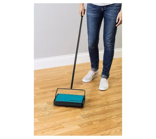 BISSELL Easysweep Compact Manual Sweeper