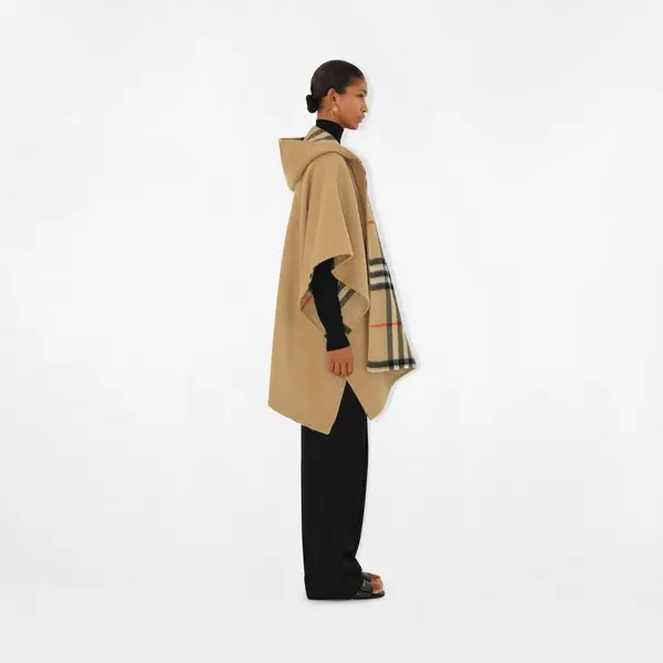 Burberry Ekd Cashmere Hooded Cape - Archive Beige