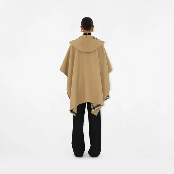 Burberry Ekd Cashmere Hooded Cape - Archive Beige
