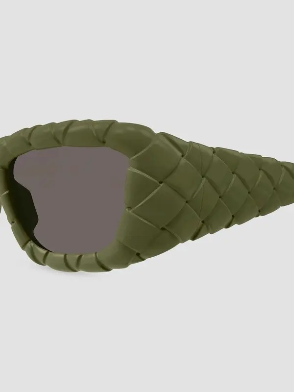 Bottega Veneta Intrecciato 56mm Round Sunglasses - Olive Grey