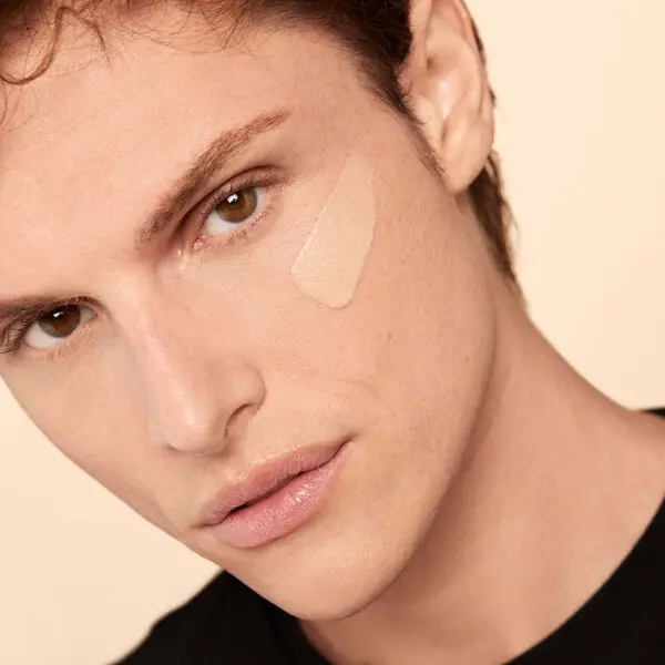 YSL BEAUTY All Hours Foundation – Matte Liquid Foundation
