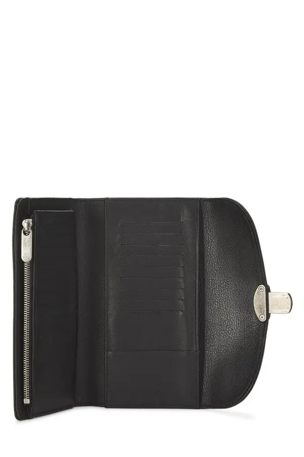 LOUIS VUITTON Monogram Mahina Amelia Wallet
