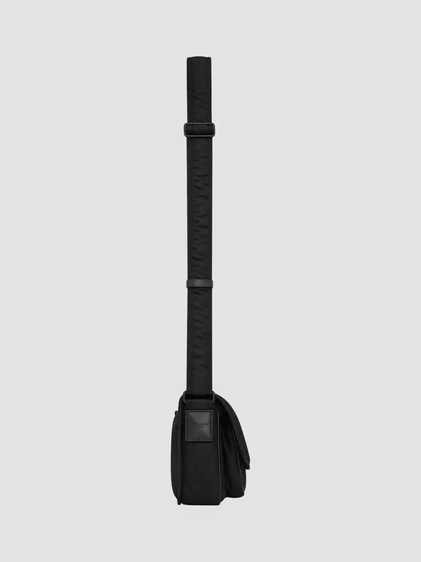 Saint Laurent Niki Messenger Bag In Nylon
