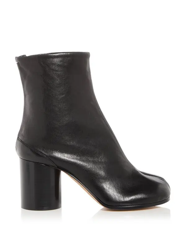 MAISON MARGIELA Tabi Split Toe Block Heel Booties - Black