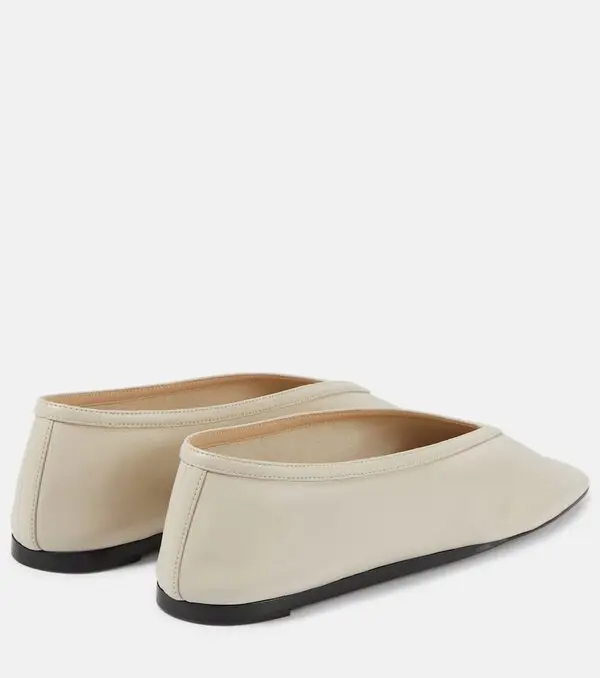 Le Monde Beryl Luna Leather Slippers - Neutrals