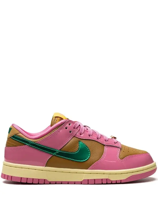 Nike Dunk Low Parris Goebel Sneakers - Pink