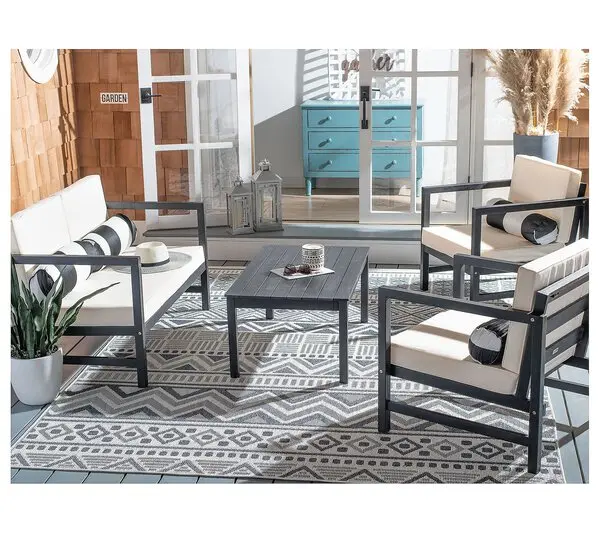 SAFAVIEH Montez 4 Piece Outdoor Set With Accent Pillows - One-color