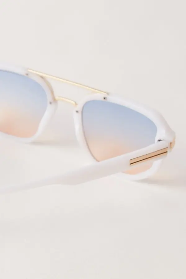 Free People Marlin Aviator Sunnies - Dusk | Editorialist display picture 1