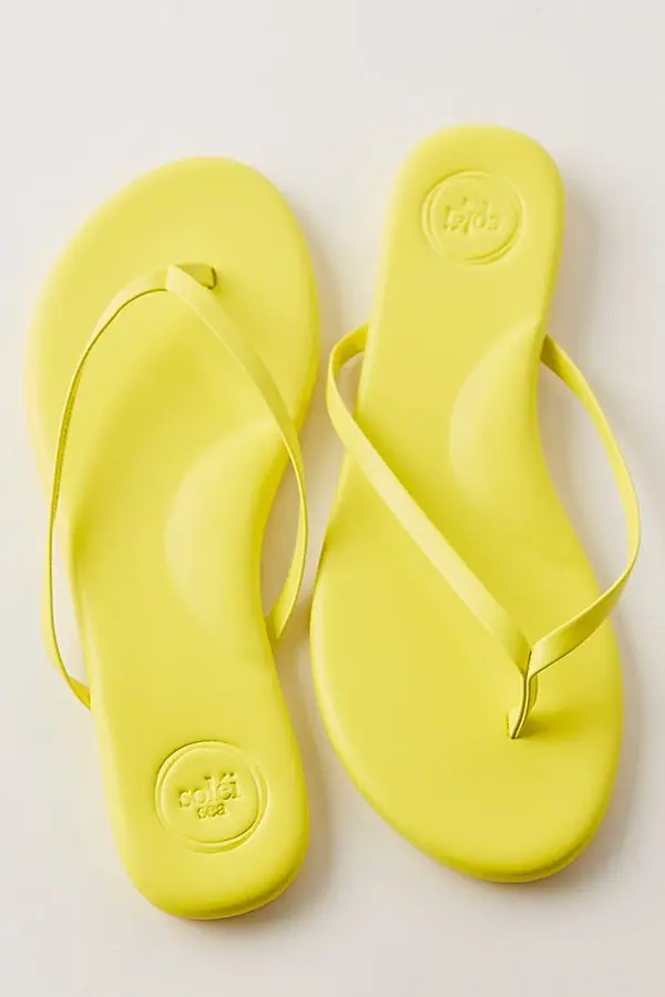 SOLEI SEA Around Town Flip Flops - Lemon