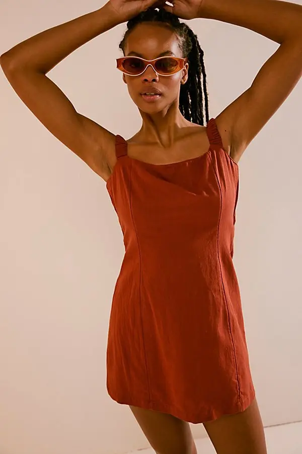 emma eventwear mini dress in red Petal and Pup Women's Annette Puff Sleeve Shirred Midi Dress