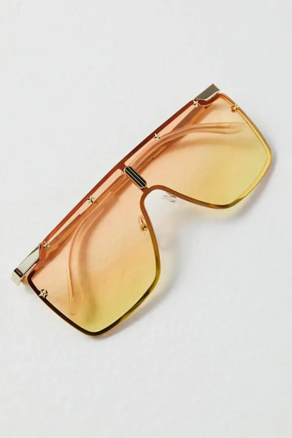 Free People FixieBLAST Polarized Oversized Shield Sunglasses in Gold | NWOT Free People Star Shield Sunglasses - Gold | Editorialist main image 4