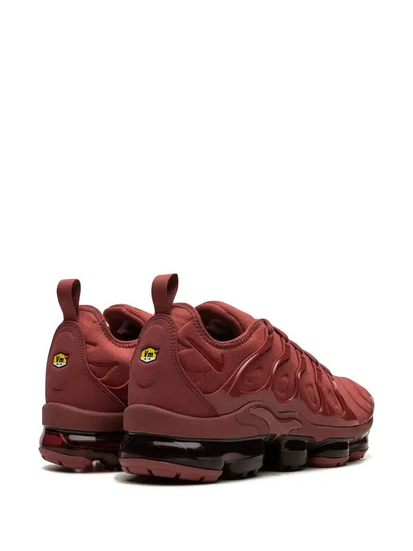 Nike Air Vapormax Plus Sneakers - Red