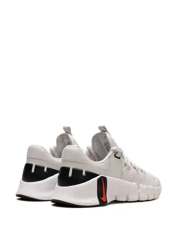 Nike Free Metcon Sneakers