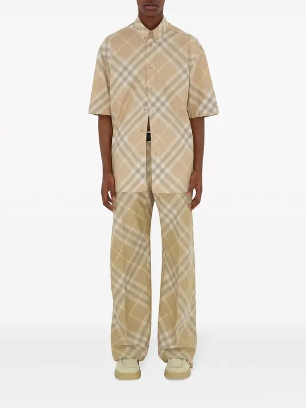 Burberry Checkered Short-sleeved Button-down Shirt - Neutrals