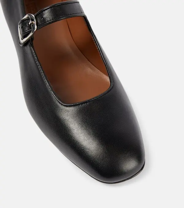 Le Monde Beryl Leather Ballet Flats - Black