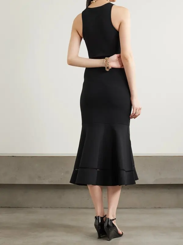 Victoria Beckham Vb Body Ruffled Stretch-knit Midi Dress - Black