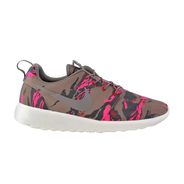 Nike Rosherun Gpx 'tiger Camo' Sneakers