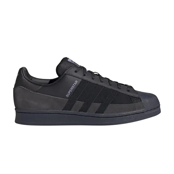 Adidas Superstar Sneakers