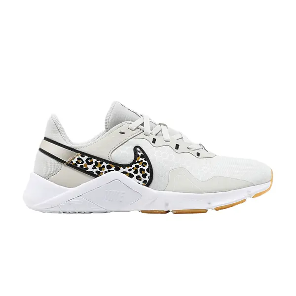 Nike Legend Essential 2 Premium Sneakers